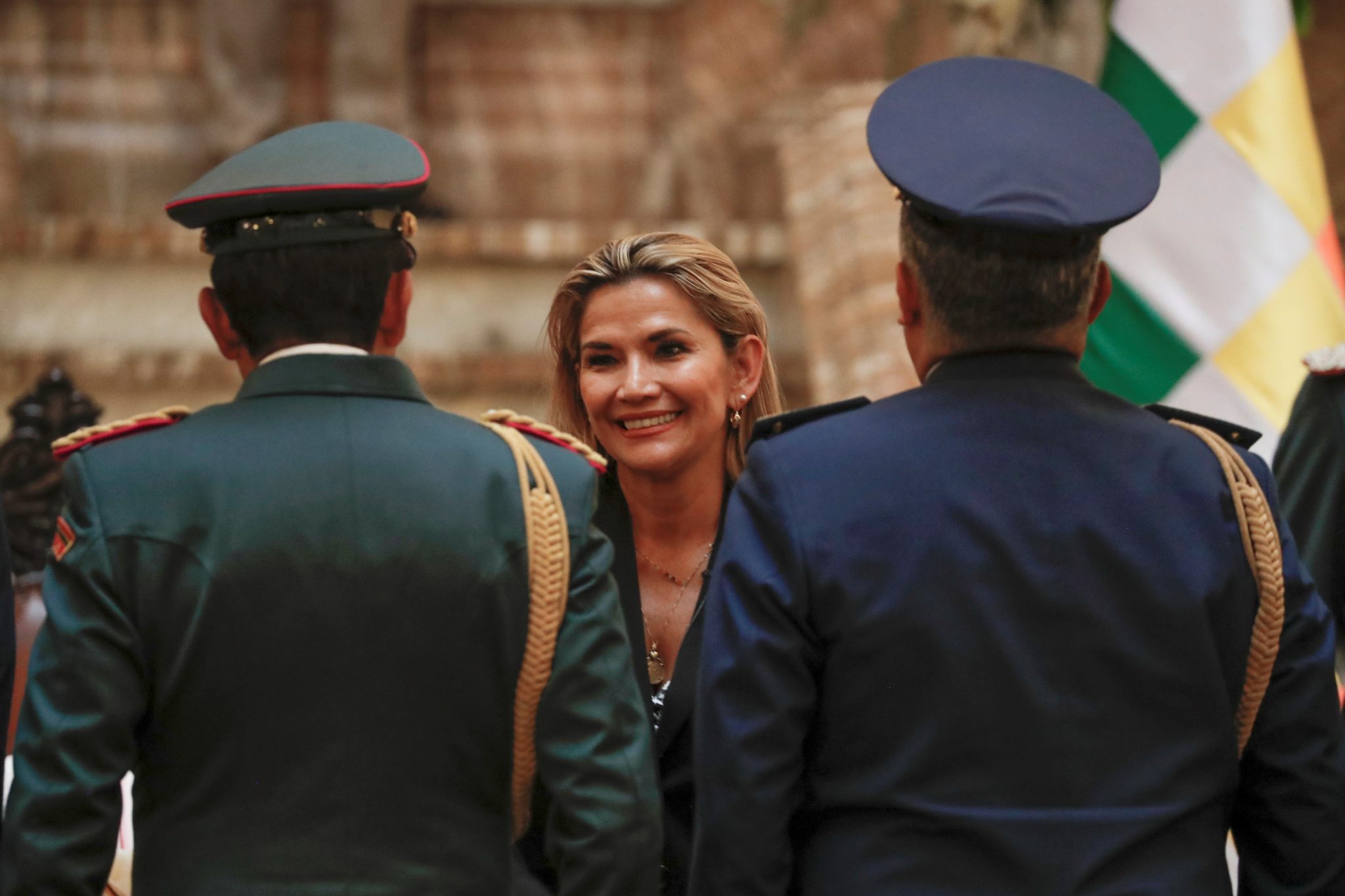 Gobierno autorizó pago de renta vitalicia a Jeanine Añez por Bs 33.000 ...